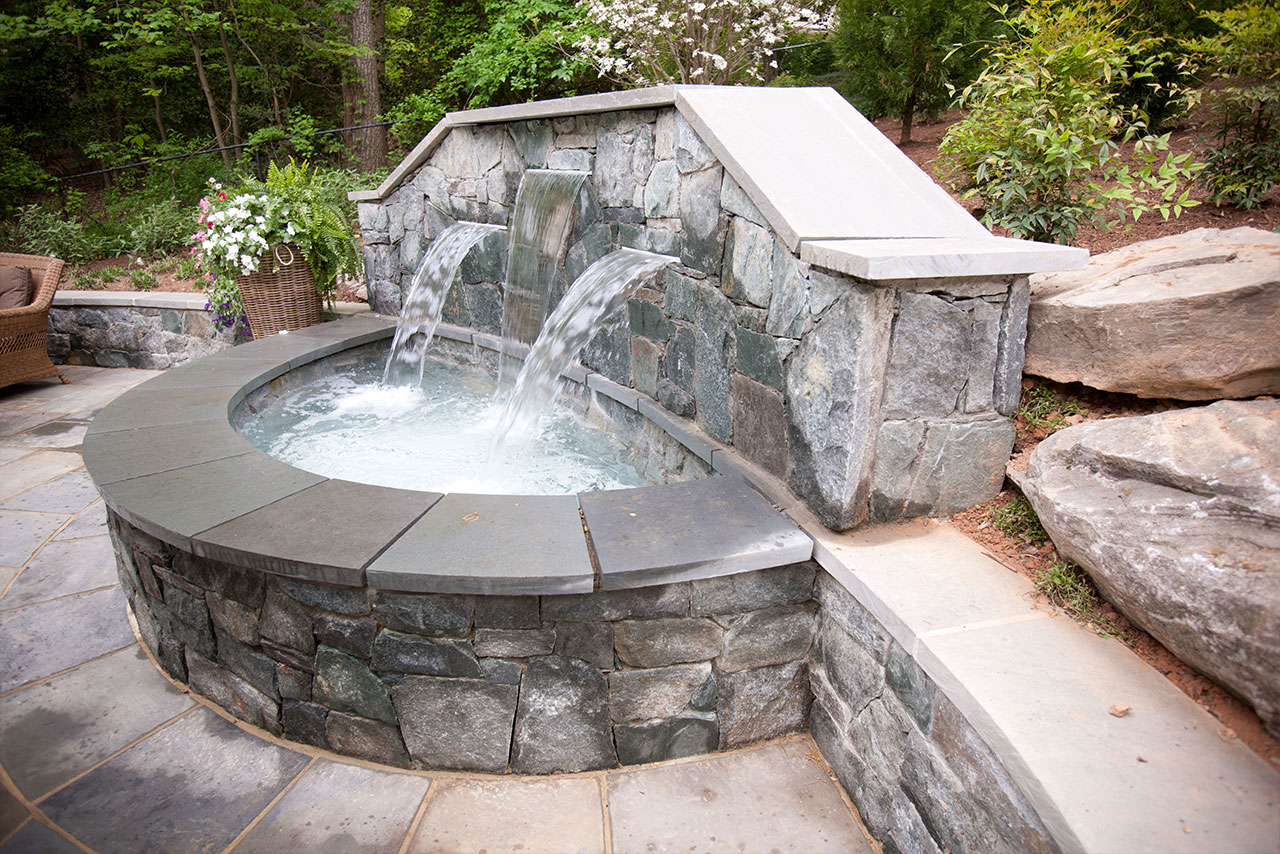Carlson Design Build: Water Features Page
